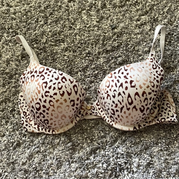 Victoria's Secret | Intimates & Sleepwear | Victorias Secret Lined Demi ...